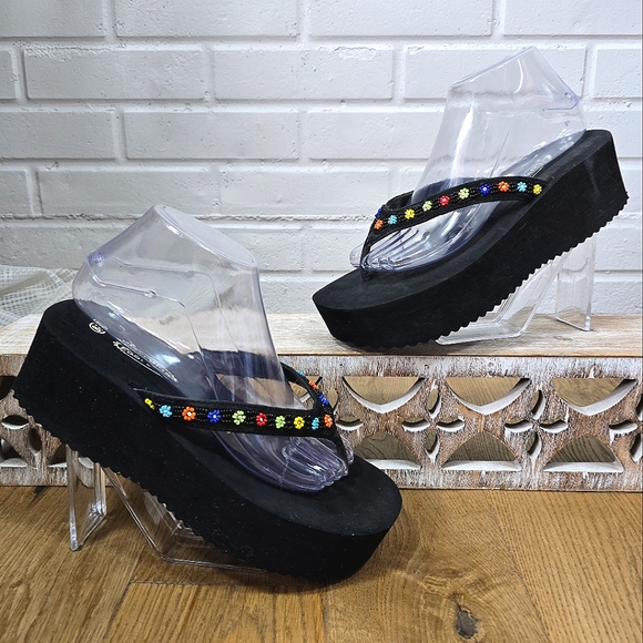 LOWER EAST SIDE | Shoes | Vintage Y2k Lower East Side Black Platform ...